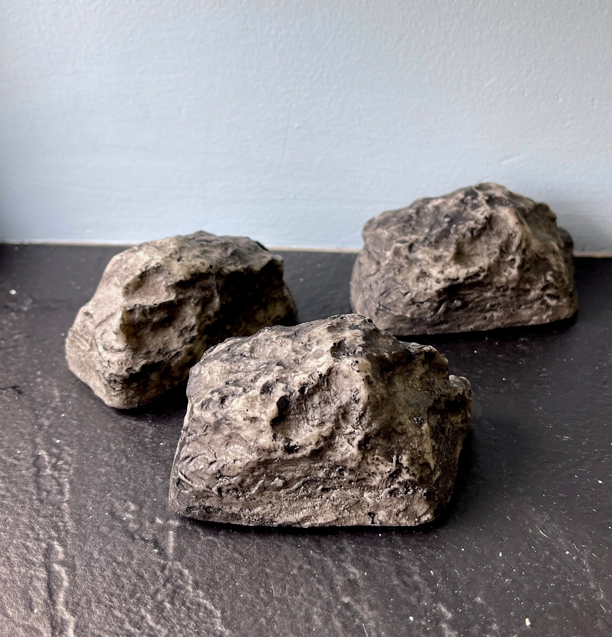 Hide-a-key Rock – Philly Transom